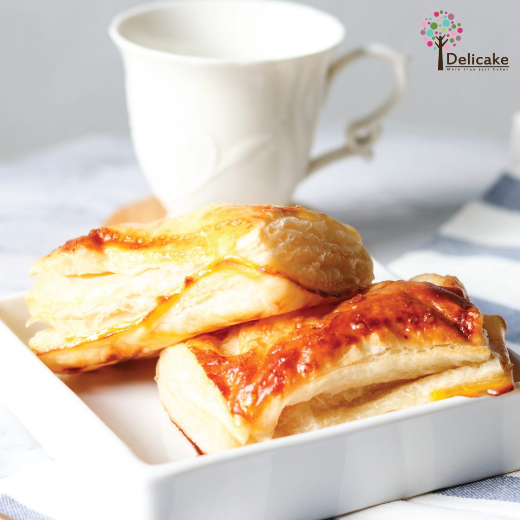 Delicake พายสับปะรด - Thailand Delicake